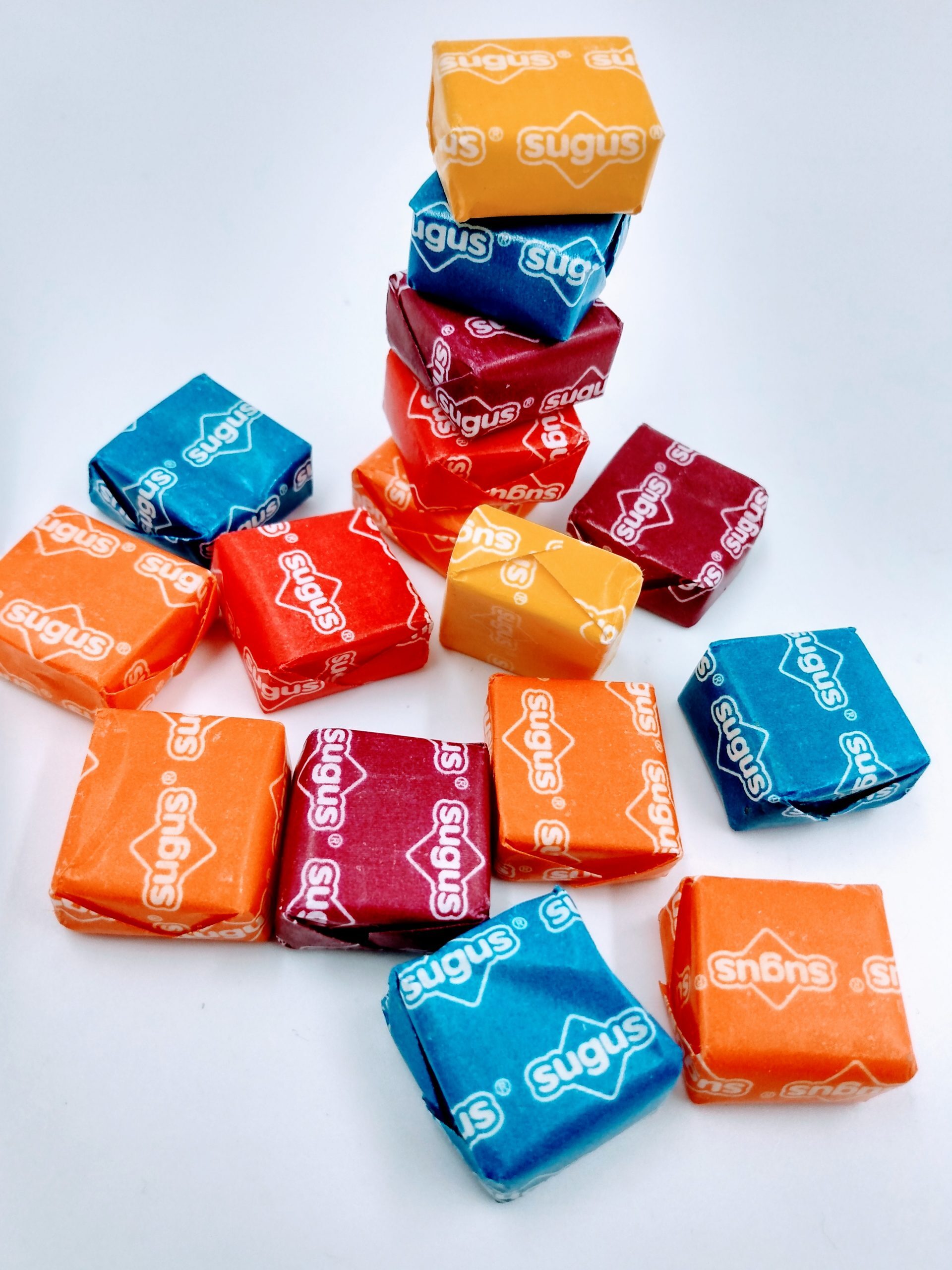 Caramelos SUGUS Masticables Sabor a Frutas x 30 unidades | Mercaolé